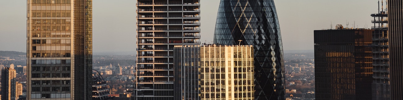 LinkedIn Background Photos in 2025 in 2025 - ResumeKraft