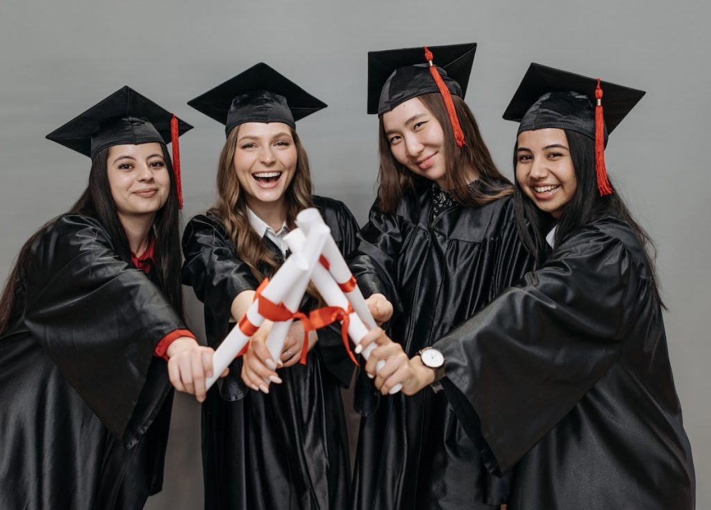 Mastering Your Recent College Graduate Resume: A Step-by-Step Guide in ...